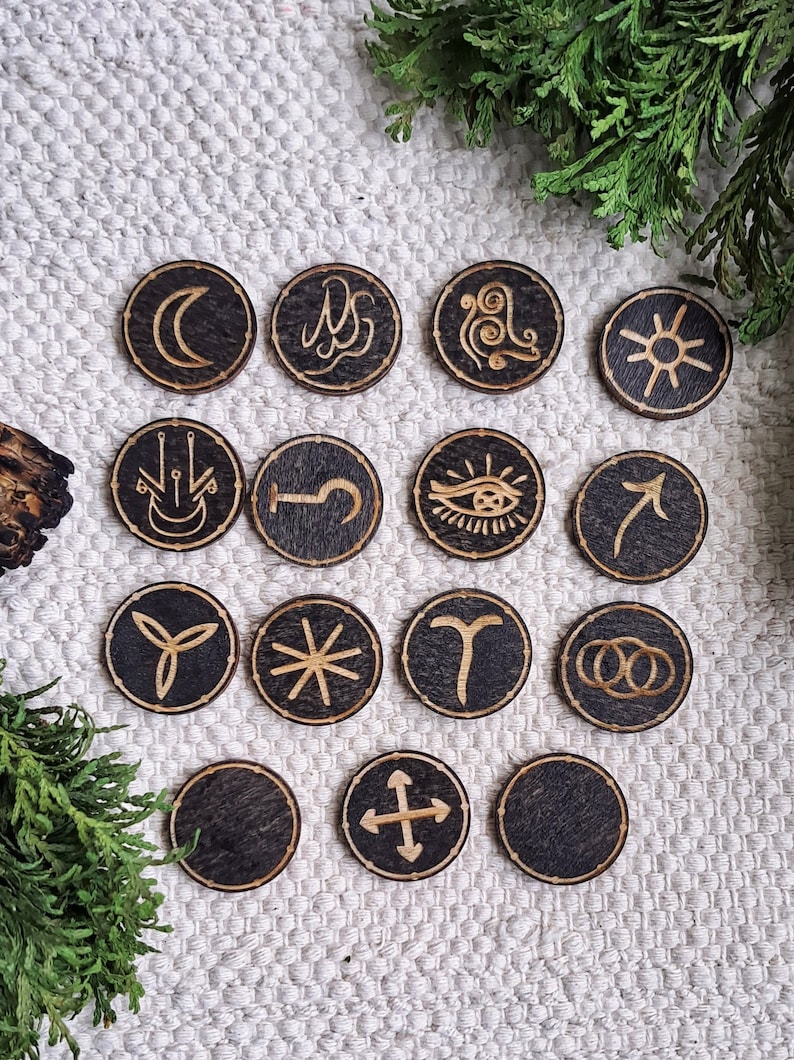 Runes Set 13 Witches Runes Witchcraft Wooden Runes Divination Tools ...