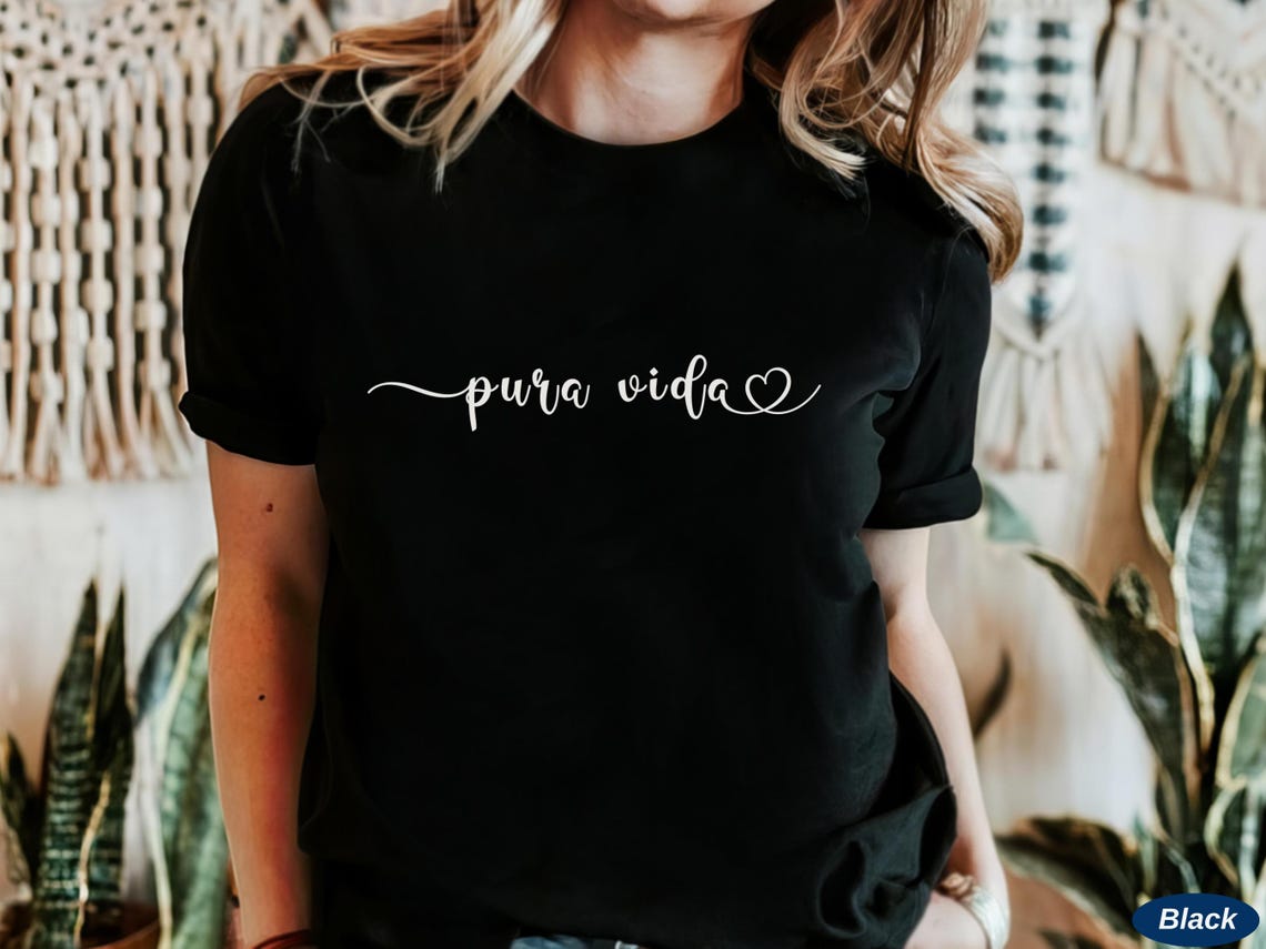 Pura Vida Shirt • Cursive Font • Minimalist T-shirt • Gift for Tica ...