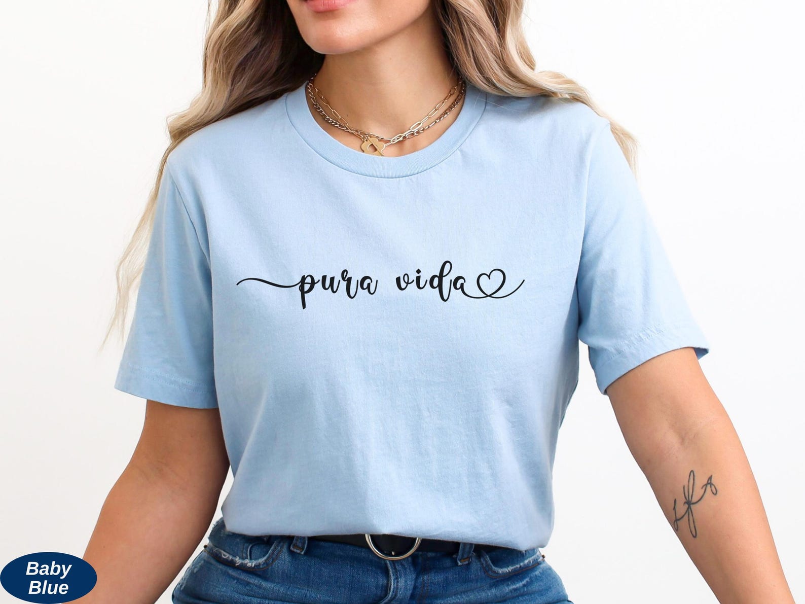 Pura Vida Shirt • Cursive Font • Minimalist T-shirt • Gift for Tica ...