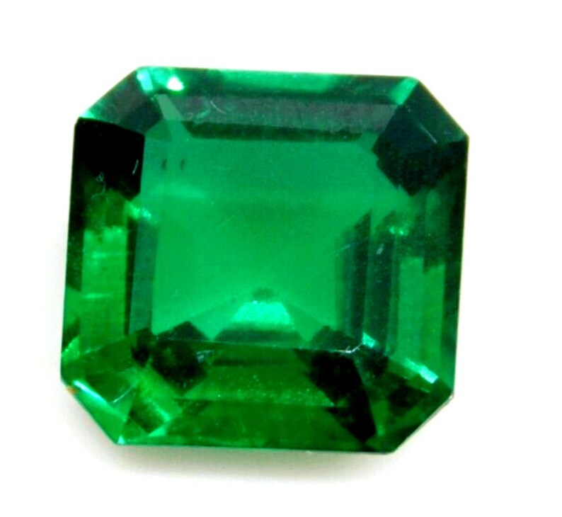 5.55ct Flawless Natural Certified Ceylon Spinal Green Spinel Asscher ...