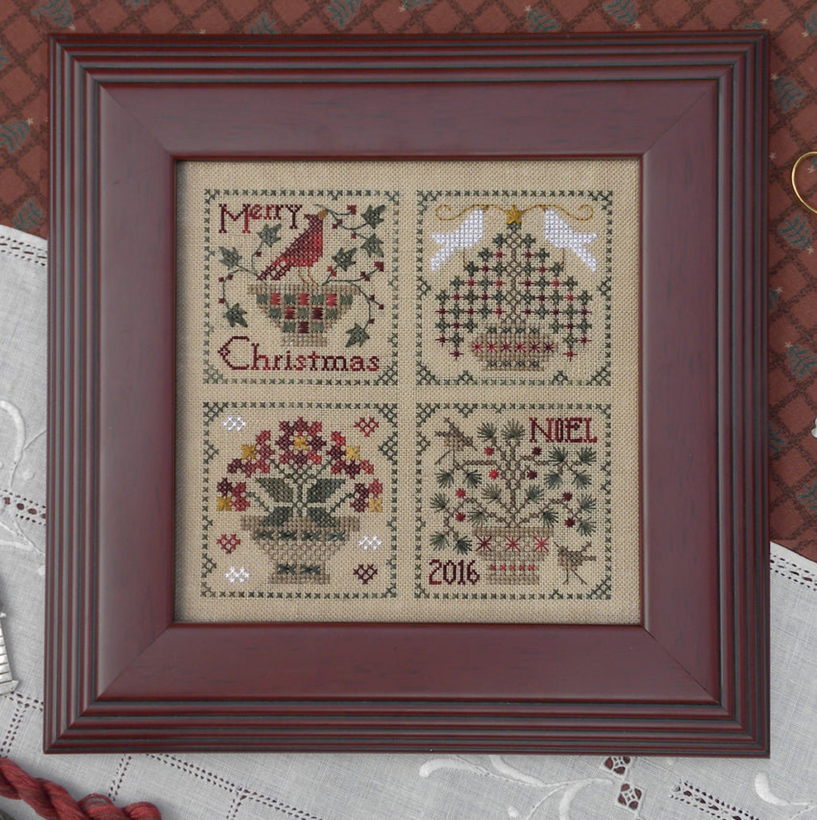 Christmas Baskets -the Drawn Thread - Etsy