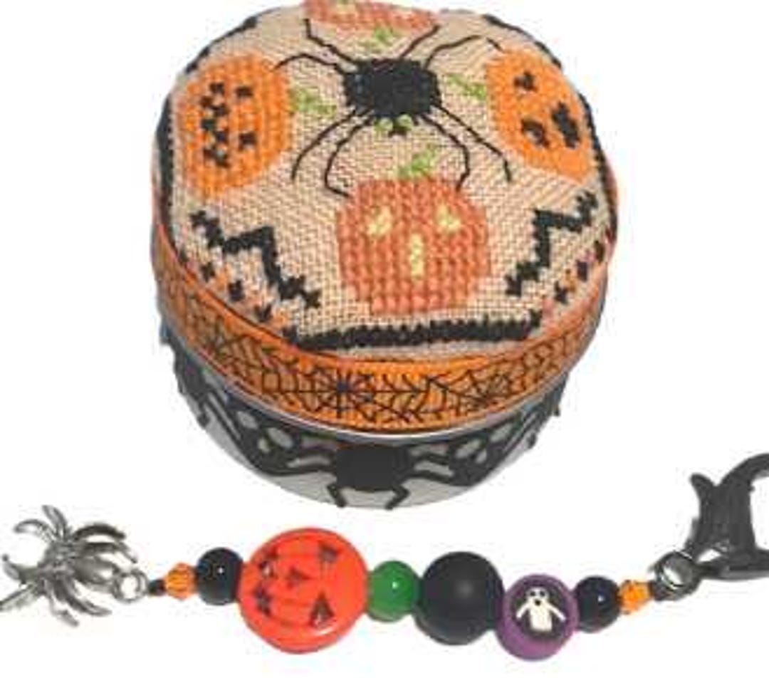 Creepy Spider Tin Kit by Praiseworthy Stitches - Etsy