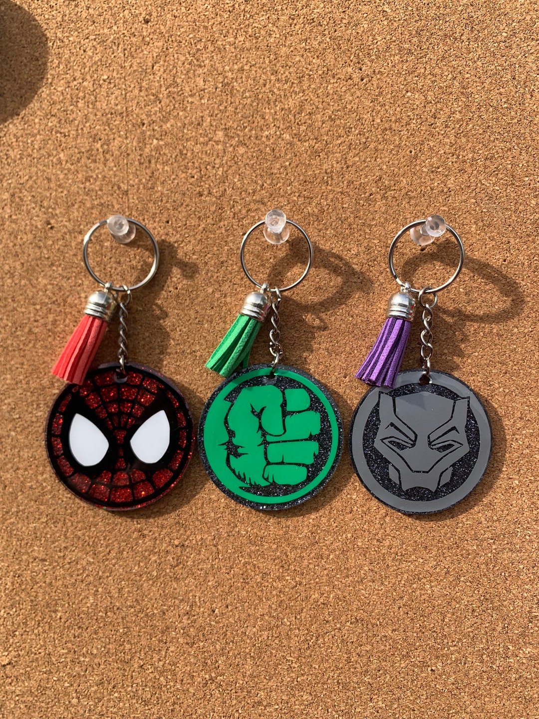 Acrylic Marvel Keychains// Spider-man// Incredible Hulk// Black Panther ...