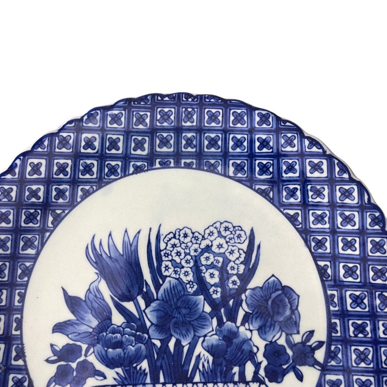 Vintage Chinese Pottery Dinner Plate Blue White Floral Pattern Motif ...