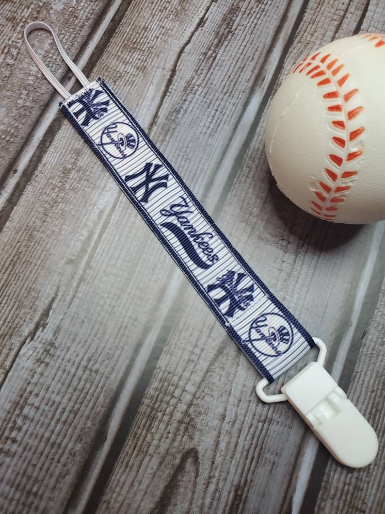 Pacifier Clip/ Baby Shower Gift / Fabric Pacifier Clip / - Etsy