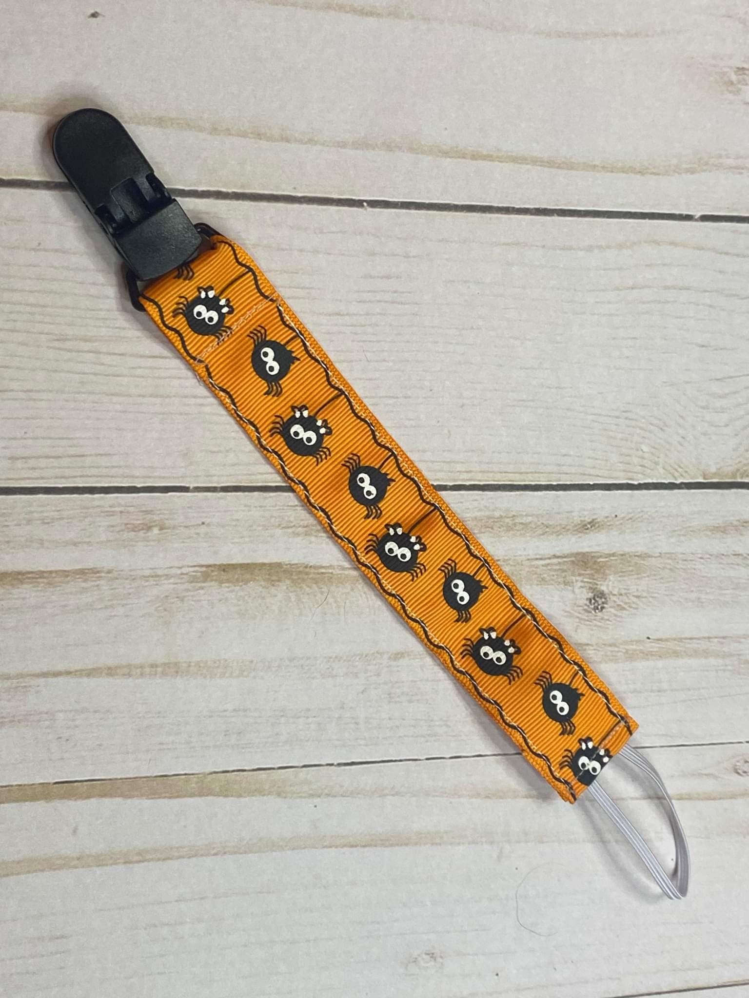 Halloween Pacifier Clip / Baby Shower Gift / Fabric Pacifier Clip ...
