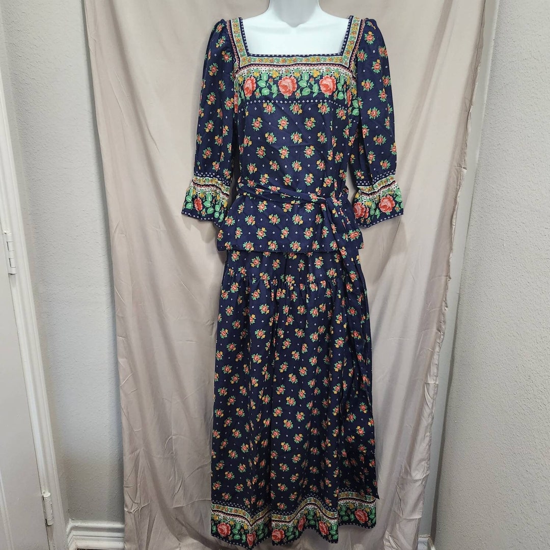 Oscar De La Renta II Boho Hippie Floral Peasant Blouse and Maxi Skirt ...