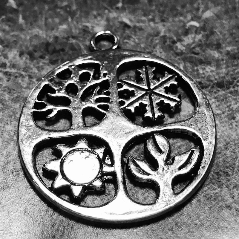 Mosaic Set Pendant - Etsy