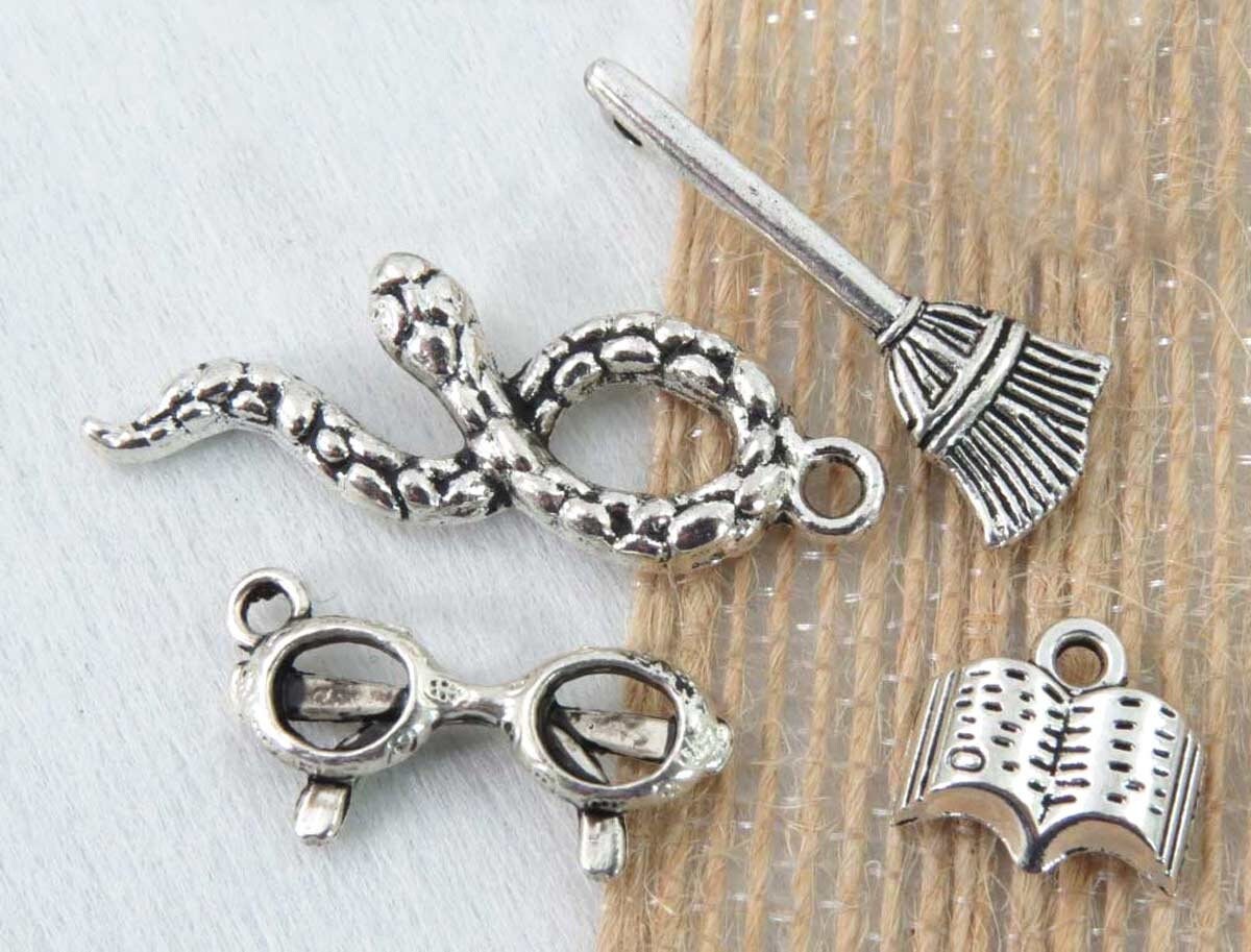 12 Harry P WIZARD APPRENTICE Charms, Antique Silver Magical Charm ...