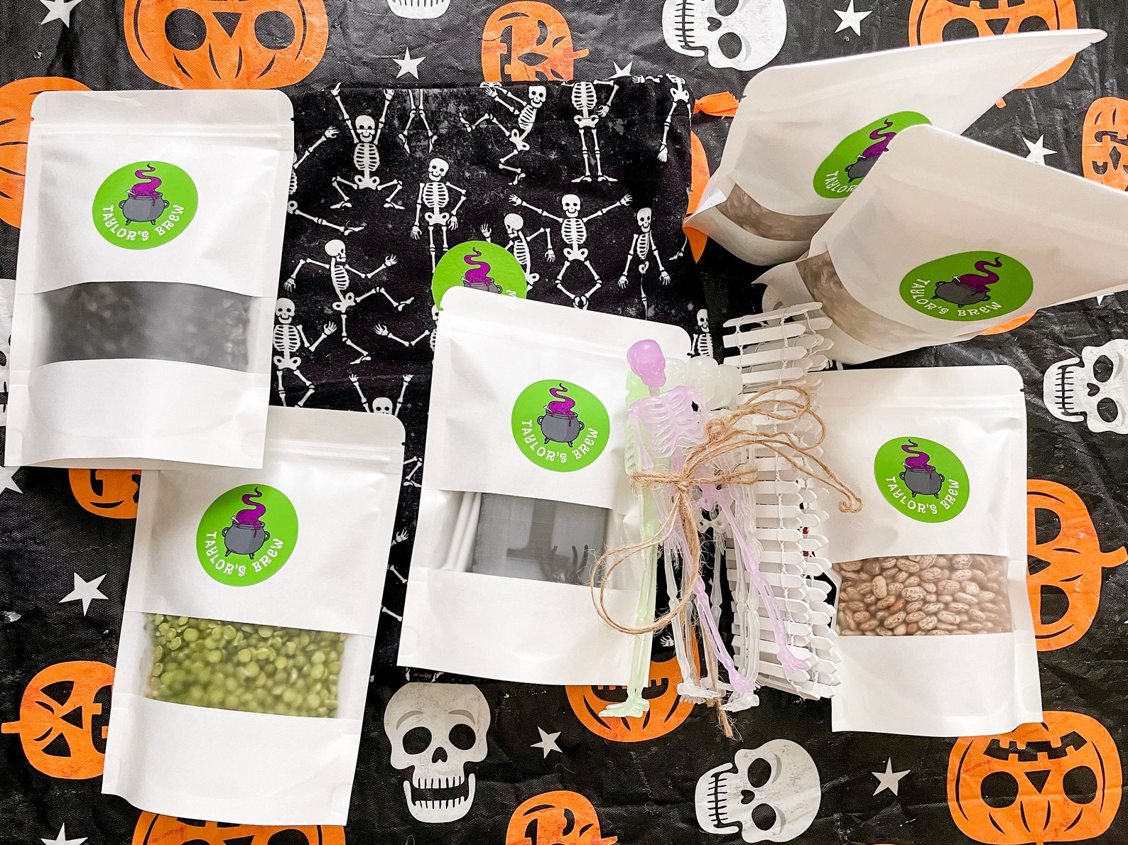 Graveyard Dig Sensory Bin Kit | Halloween Sensory Bin, Skeleton ...