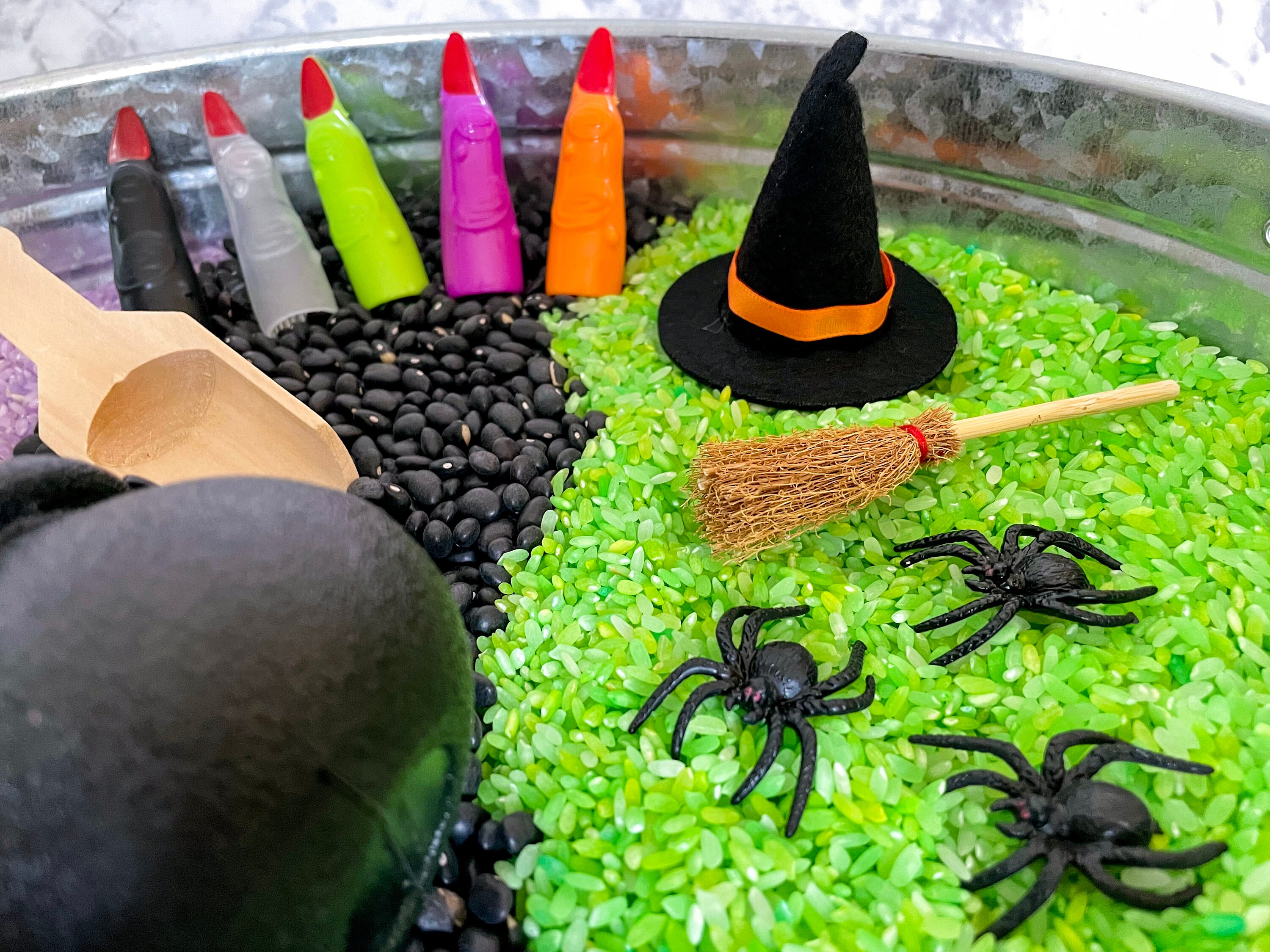 Witch's Brew Sensory Bin Kit | Halloween Sensory Bin, Witch's Brew ...
