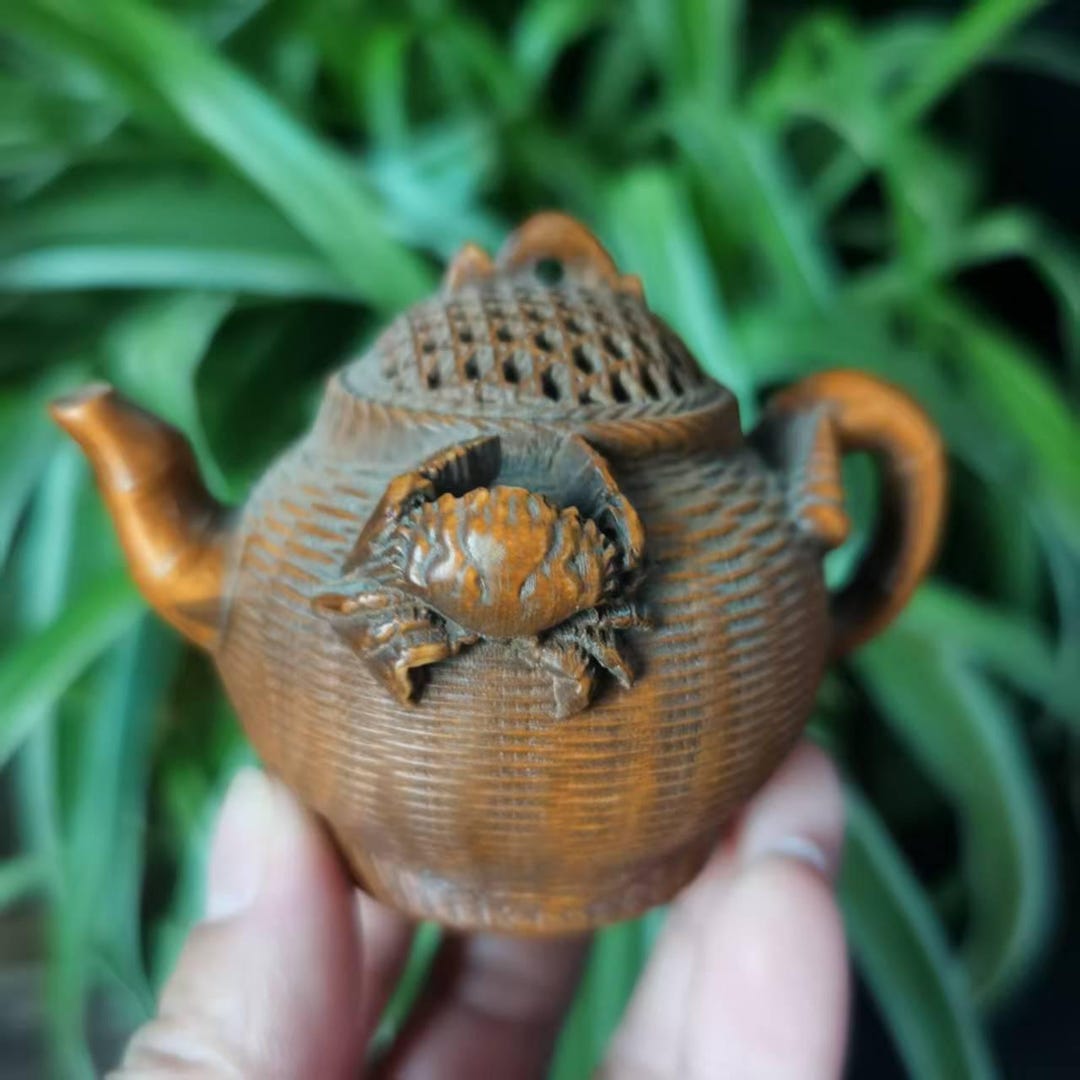 Vintage Hand Carved Wood Mini Teapot, Boxwood Carving Tea Pot Ornament ...