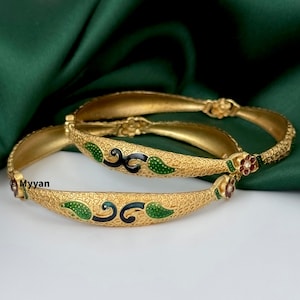 Indian Gold Bangle Pair/antique Gold Kadli/dull Gold Peacock Bangles ...