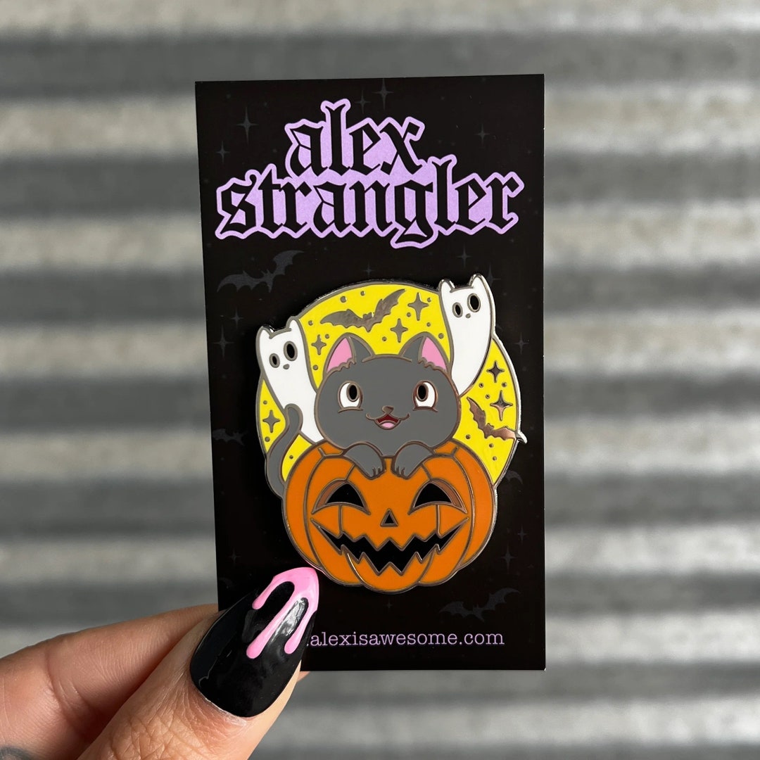 Spoopy Kitty Enamel Pin - Etsy