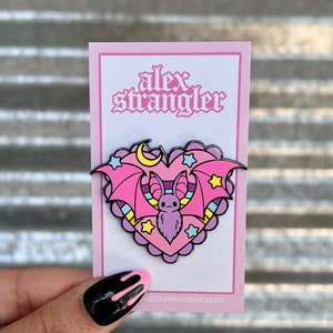 Spoopy Bat Heart - Enamel Pin - Etsy