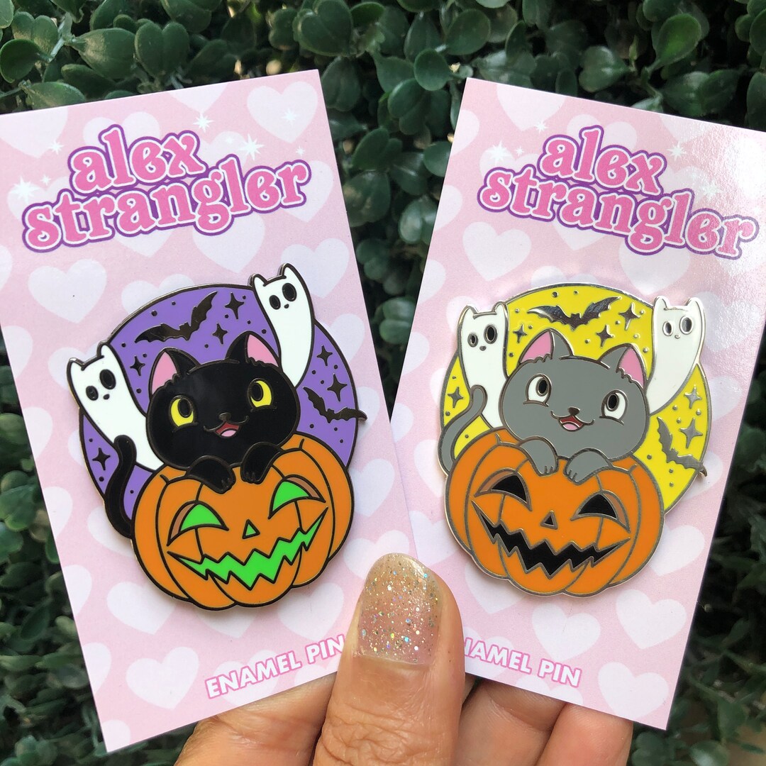 Spoopy Kitty Enamel Pin - Etsy