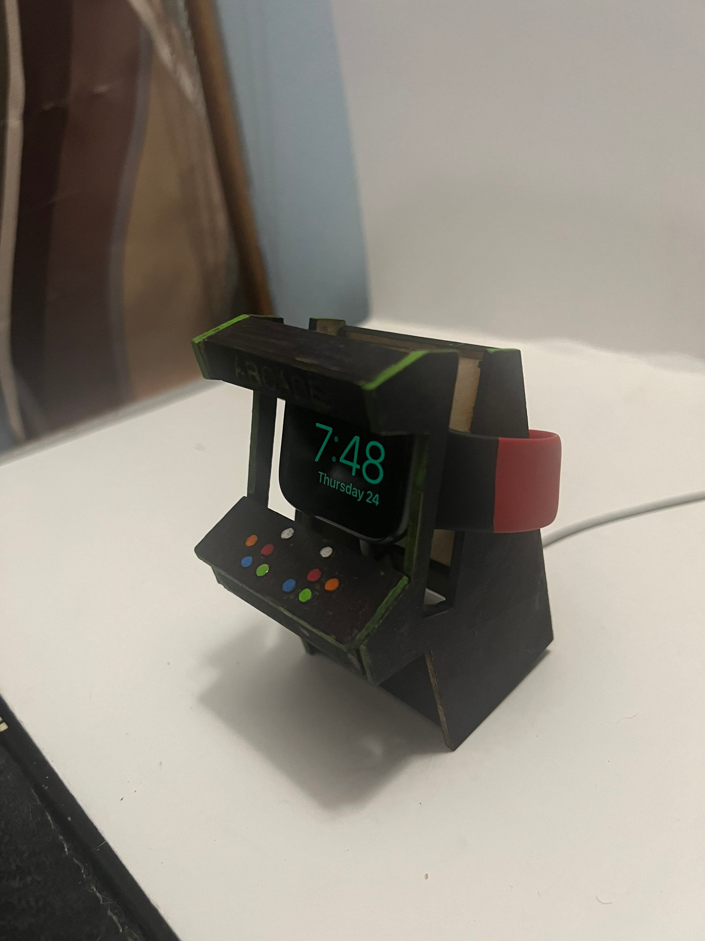 Arcade Apple Watch Charger Holder - Etsy