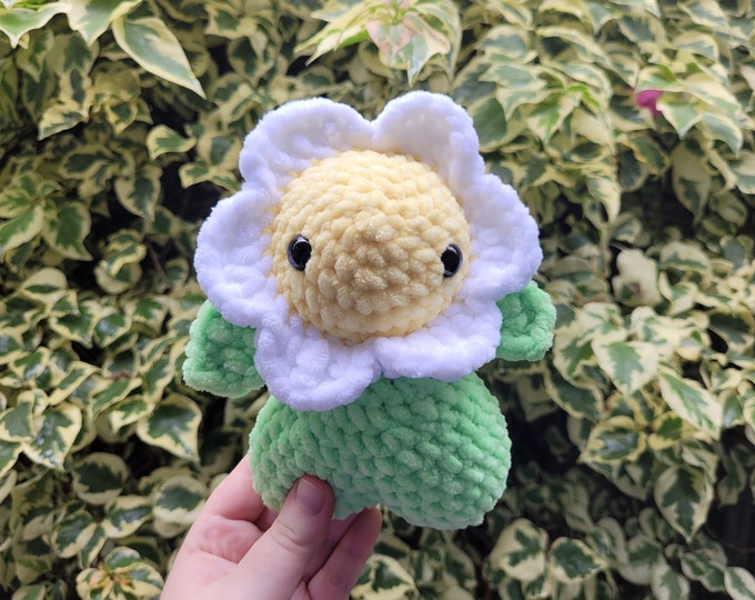 Crochet Daisy Flower | Amigurumi Daisy | Handmade Plushie | Flower ...