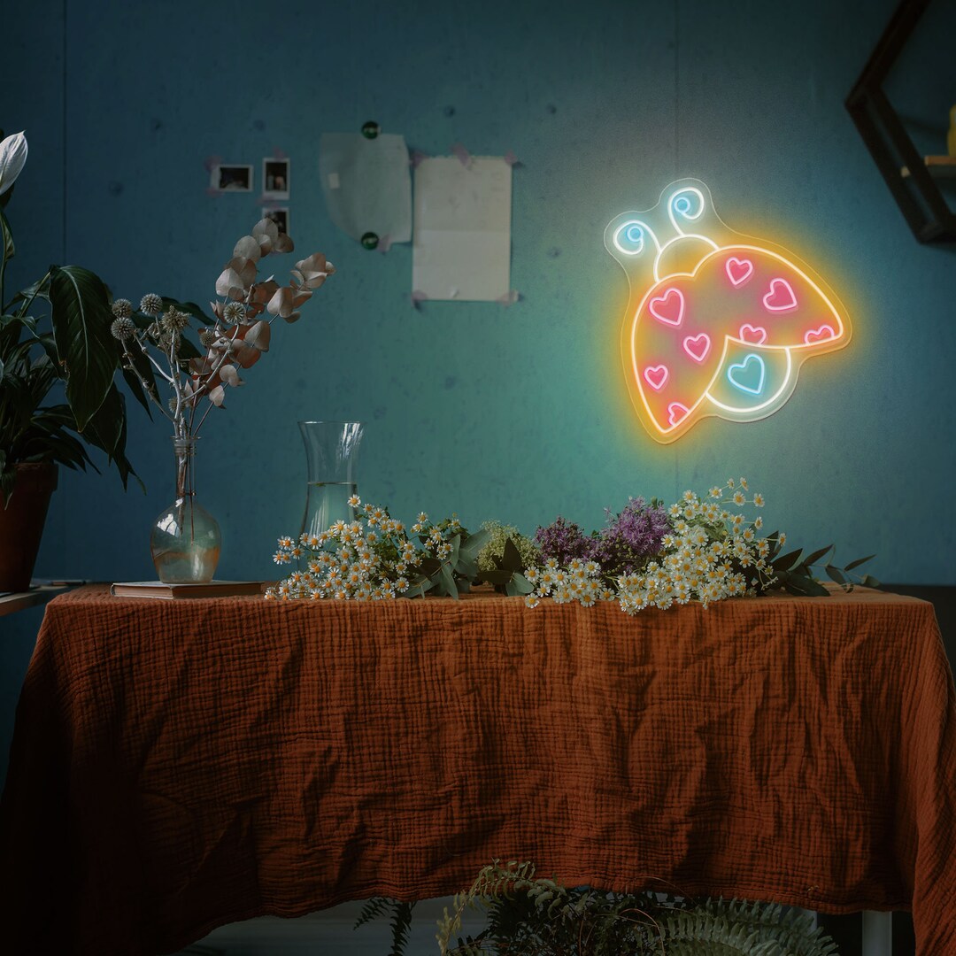 Lady Bug LED Neon Sign, Custom Neon, Neon Light, Ladybug Love Dot Neon ...