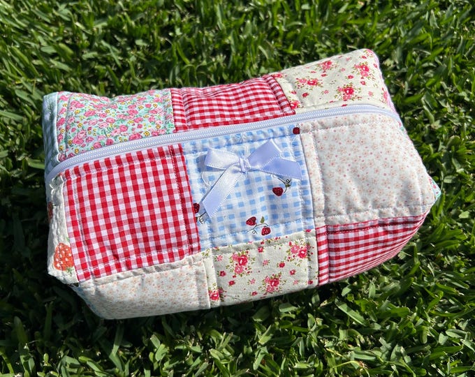 Handmade Patchwork Quilted Makeup Bag, Strawberry Cherry Gingham Floral ...