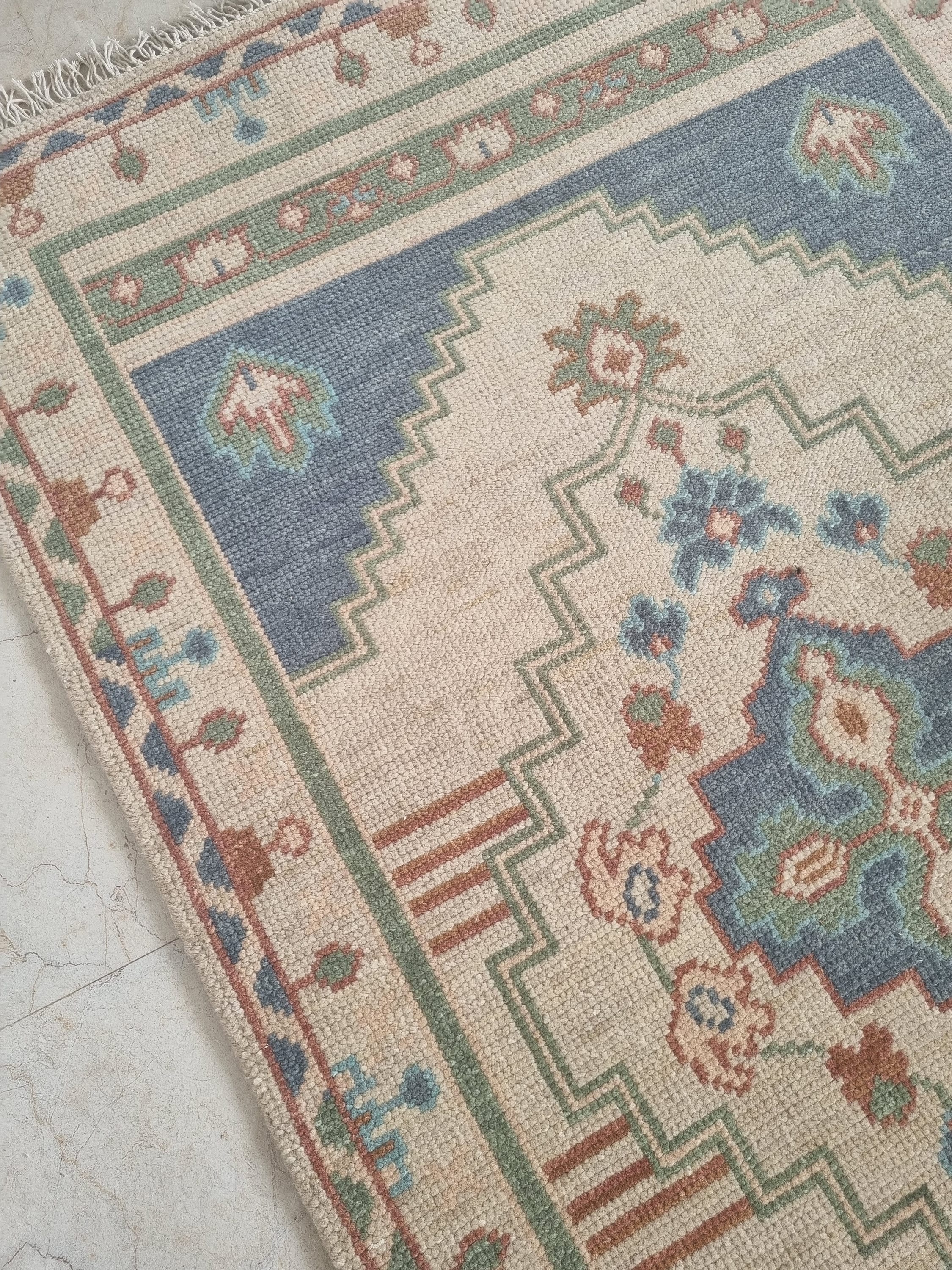 Lori High Quality Thick Quality Handmade Woolen Turkish Knot Area Rug ...