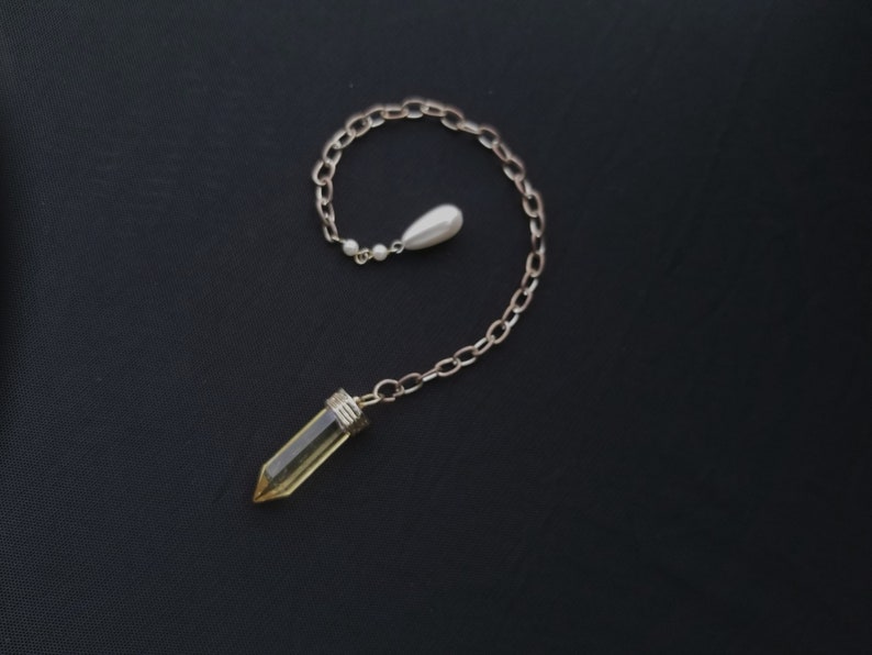 Pendulums Divination Tool Ritual Altar Spirit Guides Ancestors Tarot Magic Third Eye Healing ...