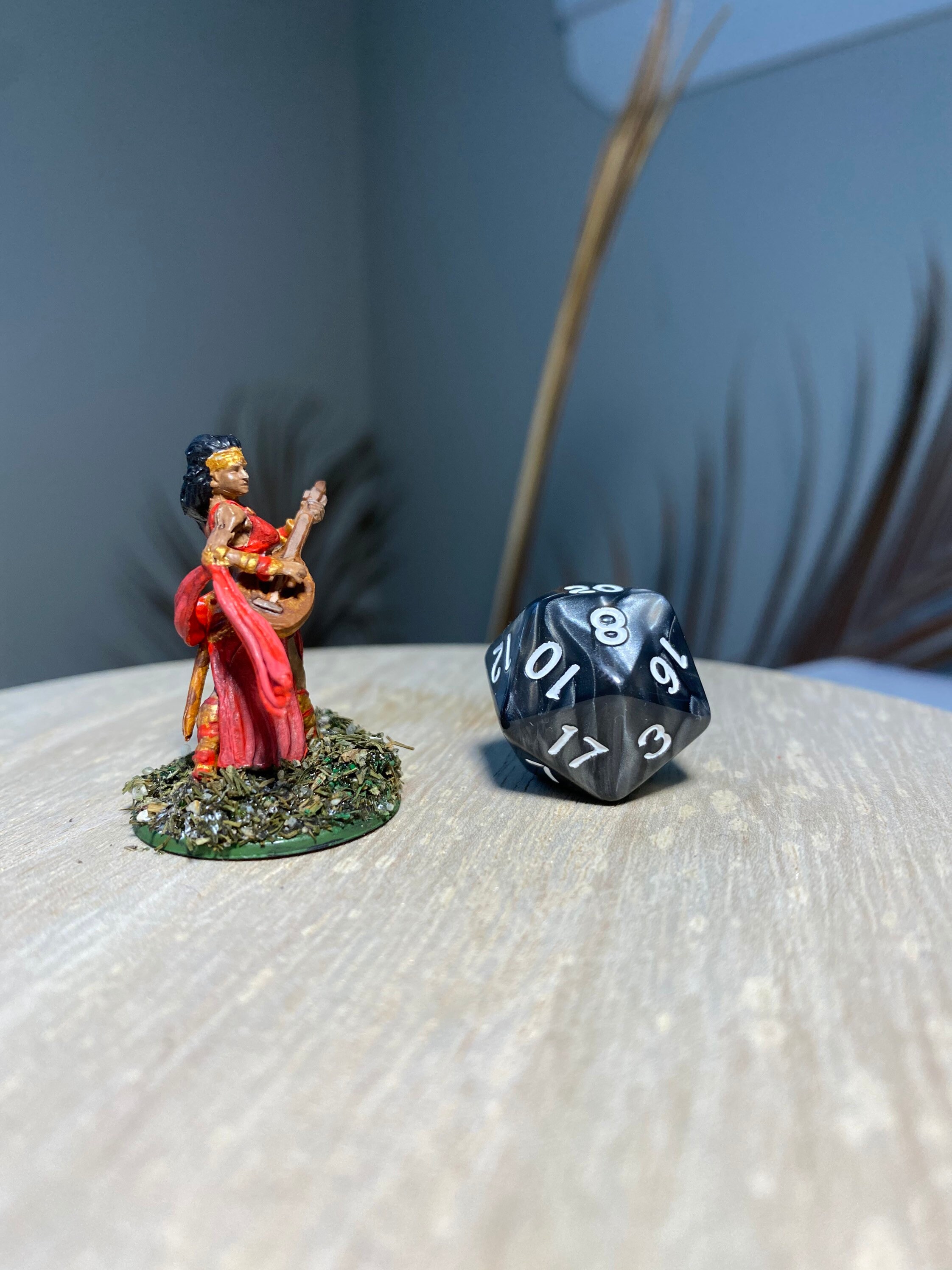 Female Human Bard, Hand Painted Dungeons and Dragons Miniature - Etsy