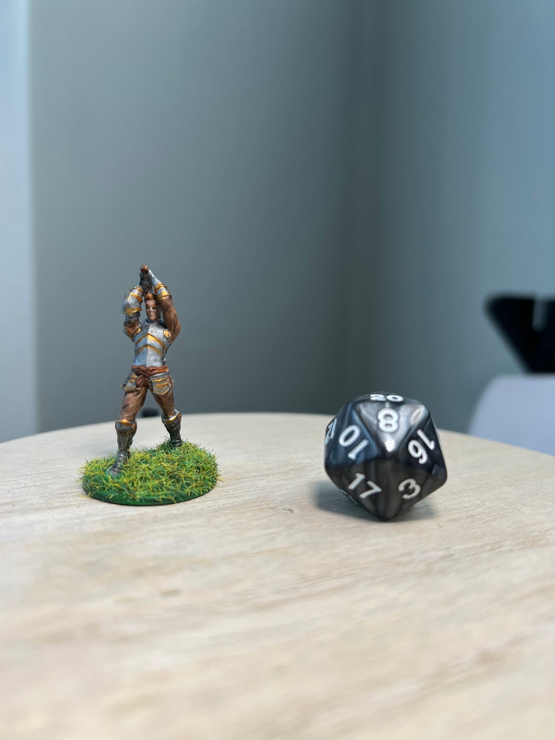Human Paladin, Hand Painted Dungeons and Dragons Miniature - Etsy