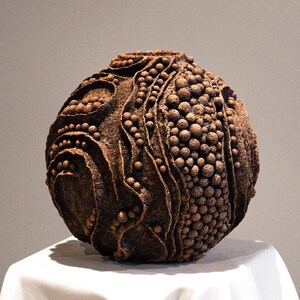 Sustainable Sculpted Vase – Unique Biomorphic Art Vase – Organic ...