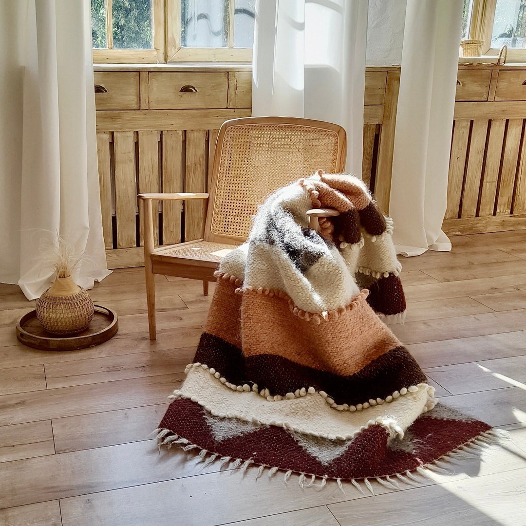 Wool Blanket in Queen Size Premium Handmade Sheep Wool Blanket Warm and ...