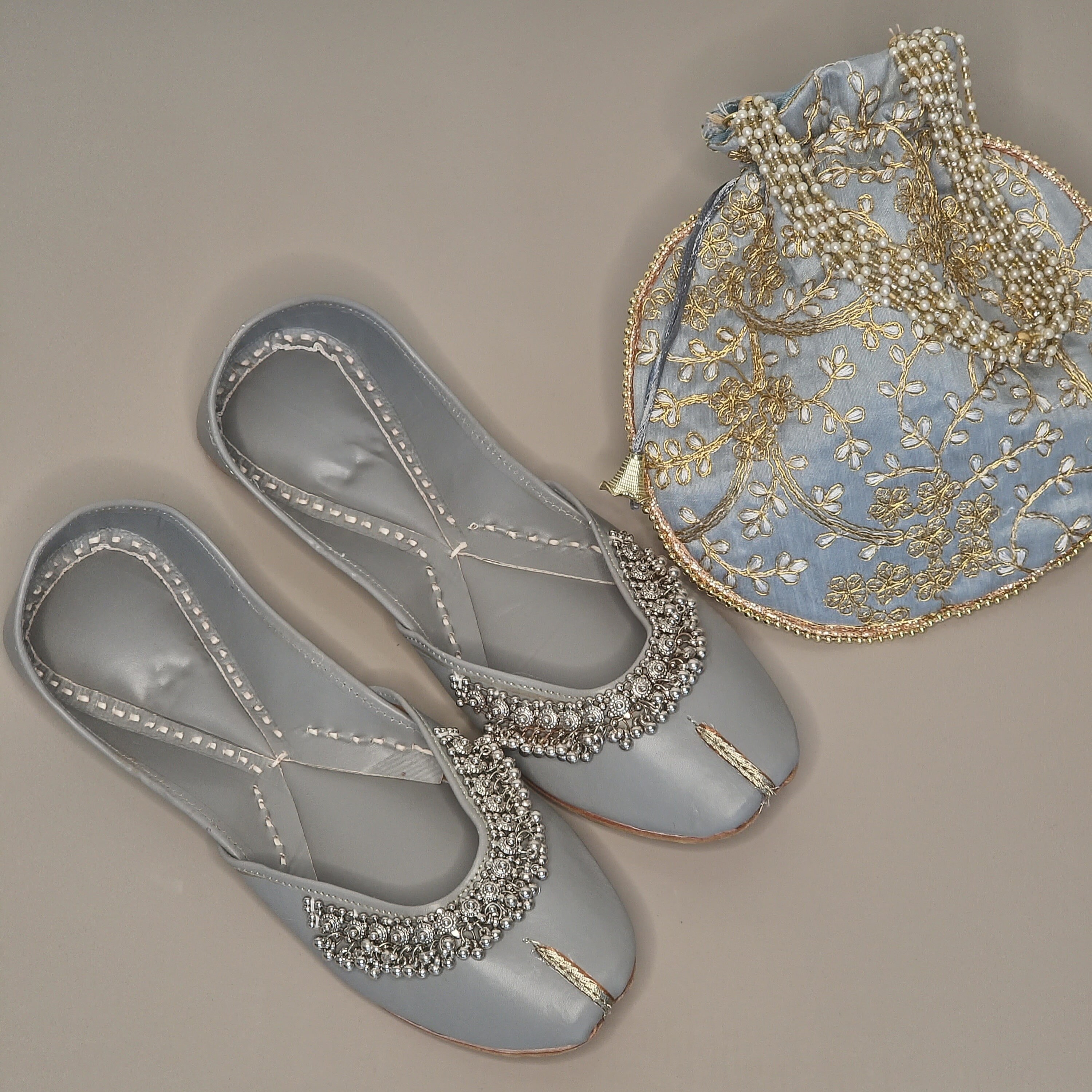 Women Punjabi Ghungroo Leather Jutti - Etsy