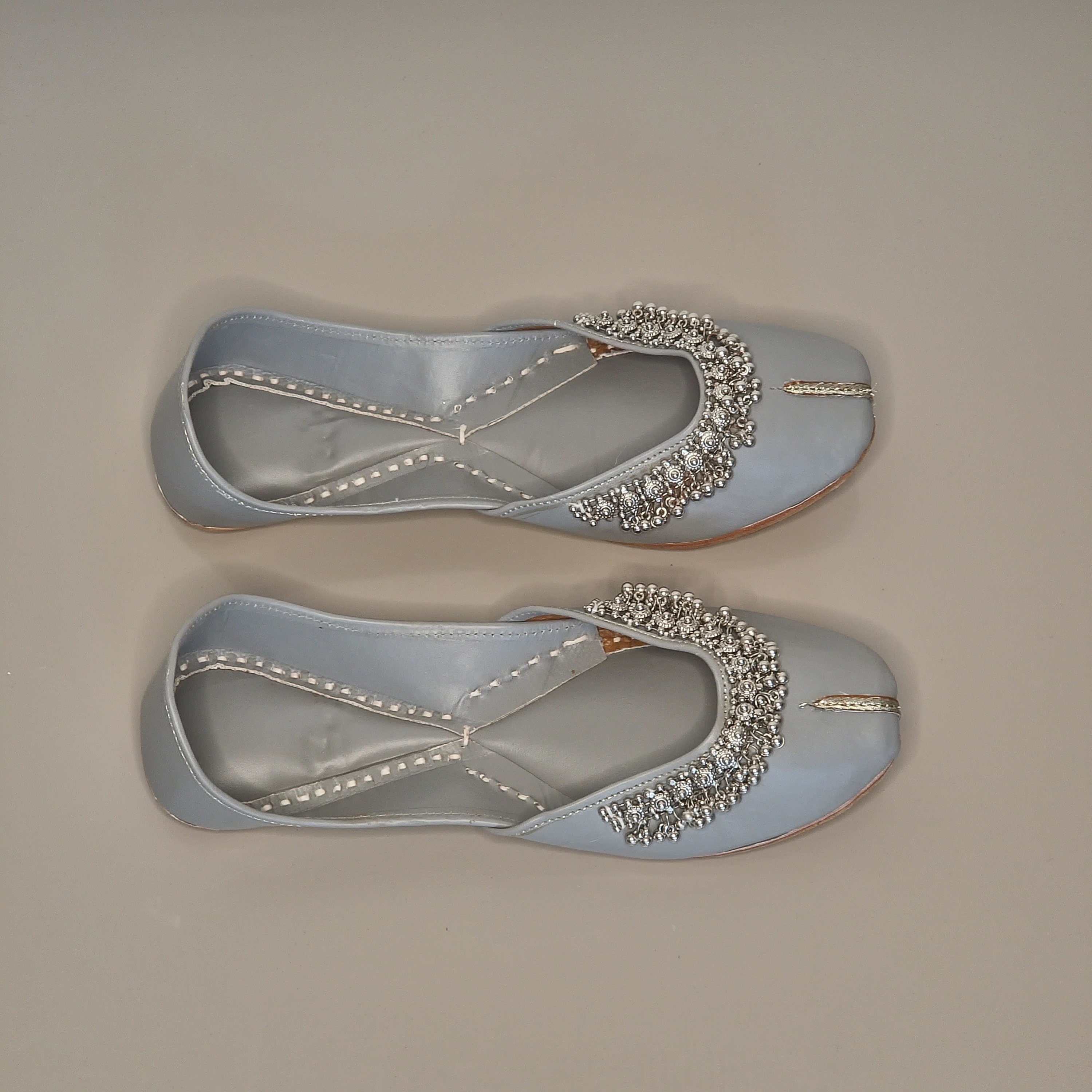 Women Punjabi Ghungroo Leather Jutti - Etsy