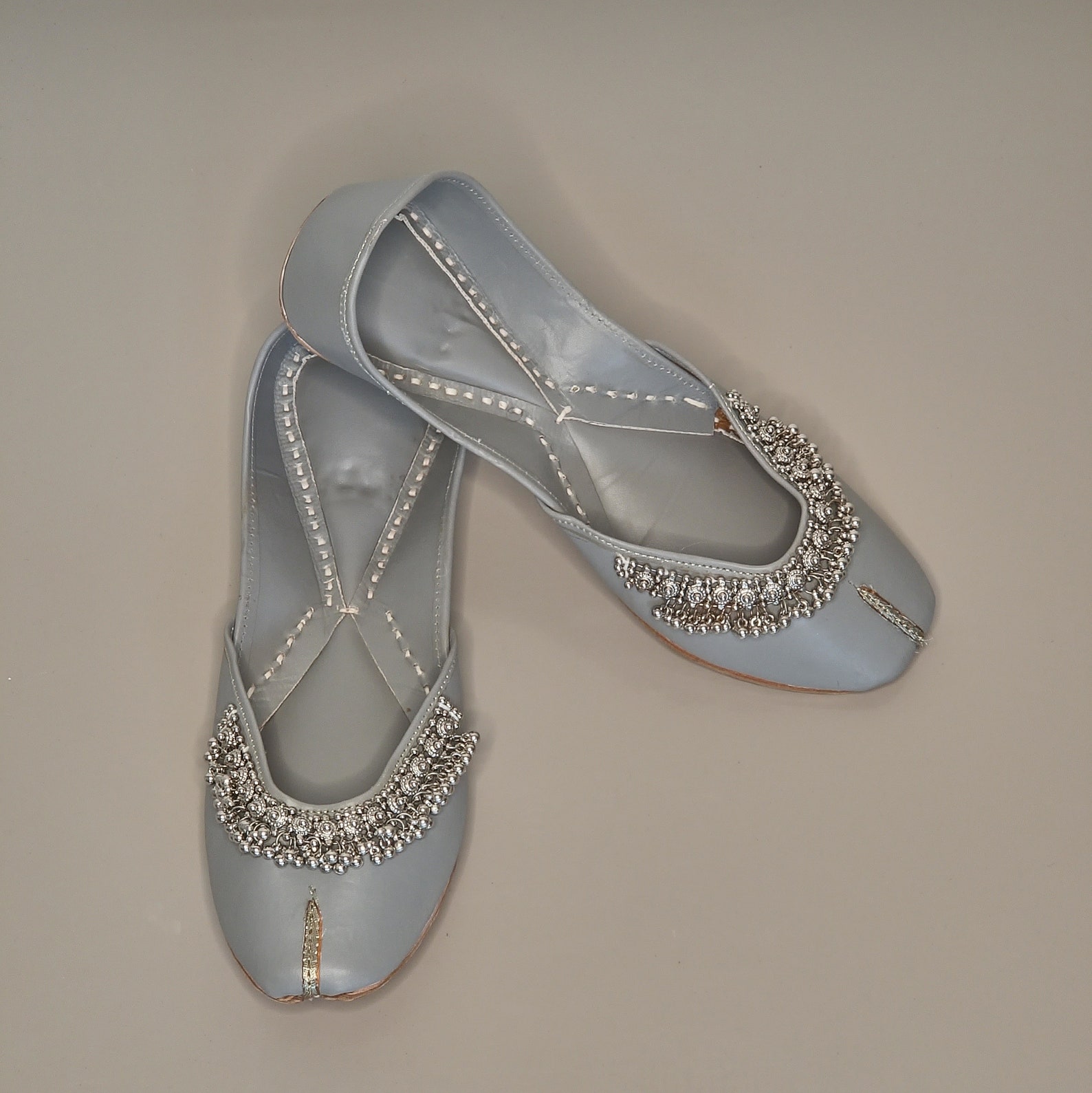 Women Punjabi Ghungroo Leather Jutti - Etsy