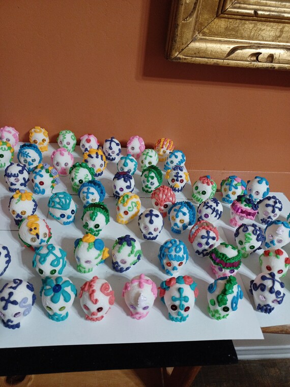 Day of the Dead Mini Sugar Skulls 20 - Etsy