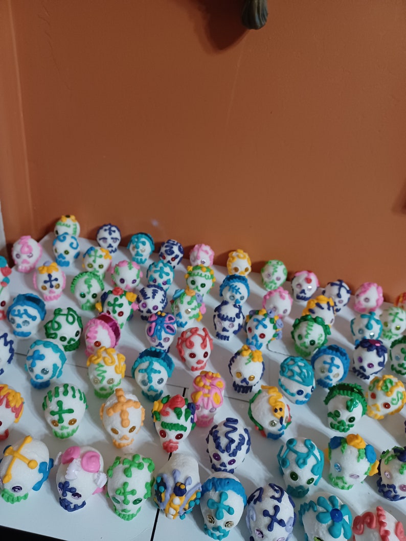 Day of the Dead Mini Sugar Skulls 20 - Etsy