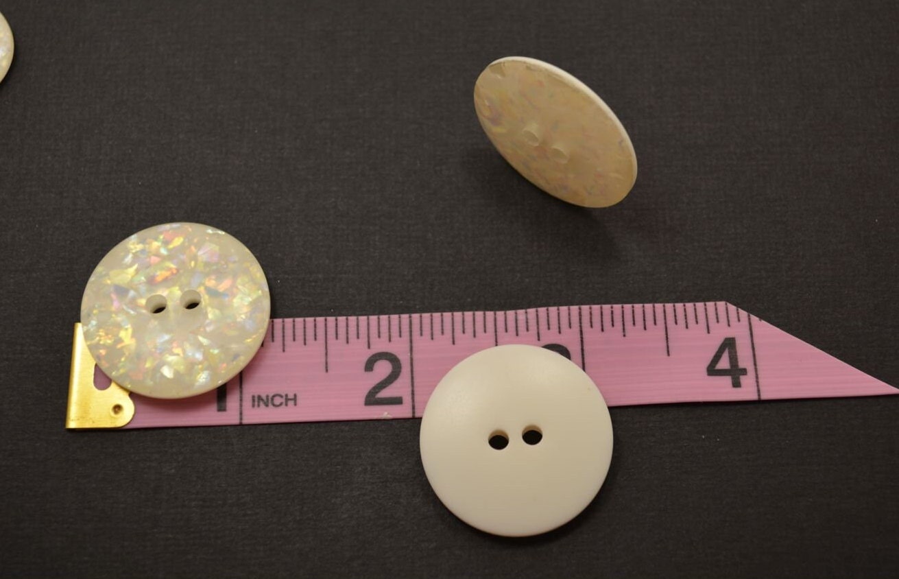 Creamy White Button With Iridescent Flecks – 2-hole (LL-03) - Etsy