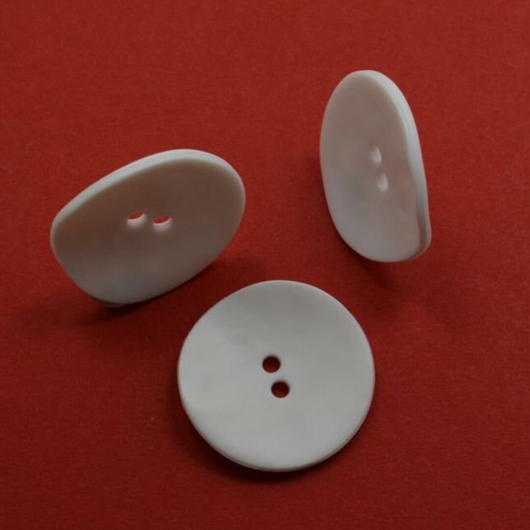 Round “ruffled” White Plastic Button – 2 Hole (MM-01) - Etsy