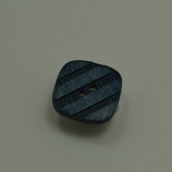Navy & White Marbled Button With Three Etched Channel Detail – 2-hole ...