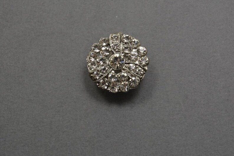 Clear Round Rhinestones Set in Silver J-04 - Etsy