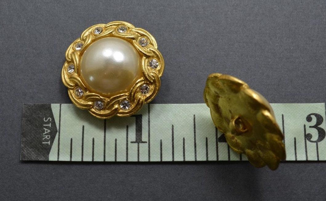 Pearl in Chain Rim Set With Rhinestones L-04 - Etsy