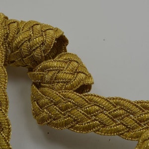 Trim – Gold Intricate Braid Using 5 Flat Strands (TR-GOLD-12) - Etsy
