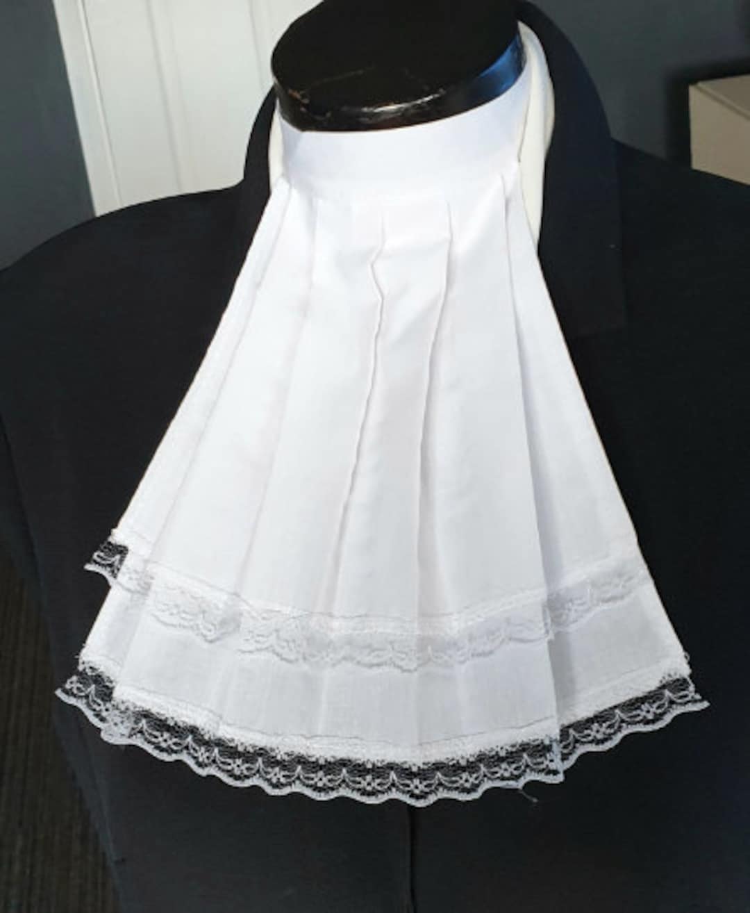 White Cotton & Lace Jabot Cravat Collar Victorian Ruffle Steampunk ...