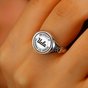 Custom College Graduation Signet Ring, Right and Left Sides Engraving ...