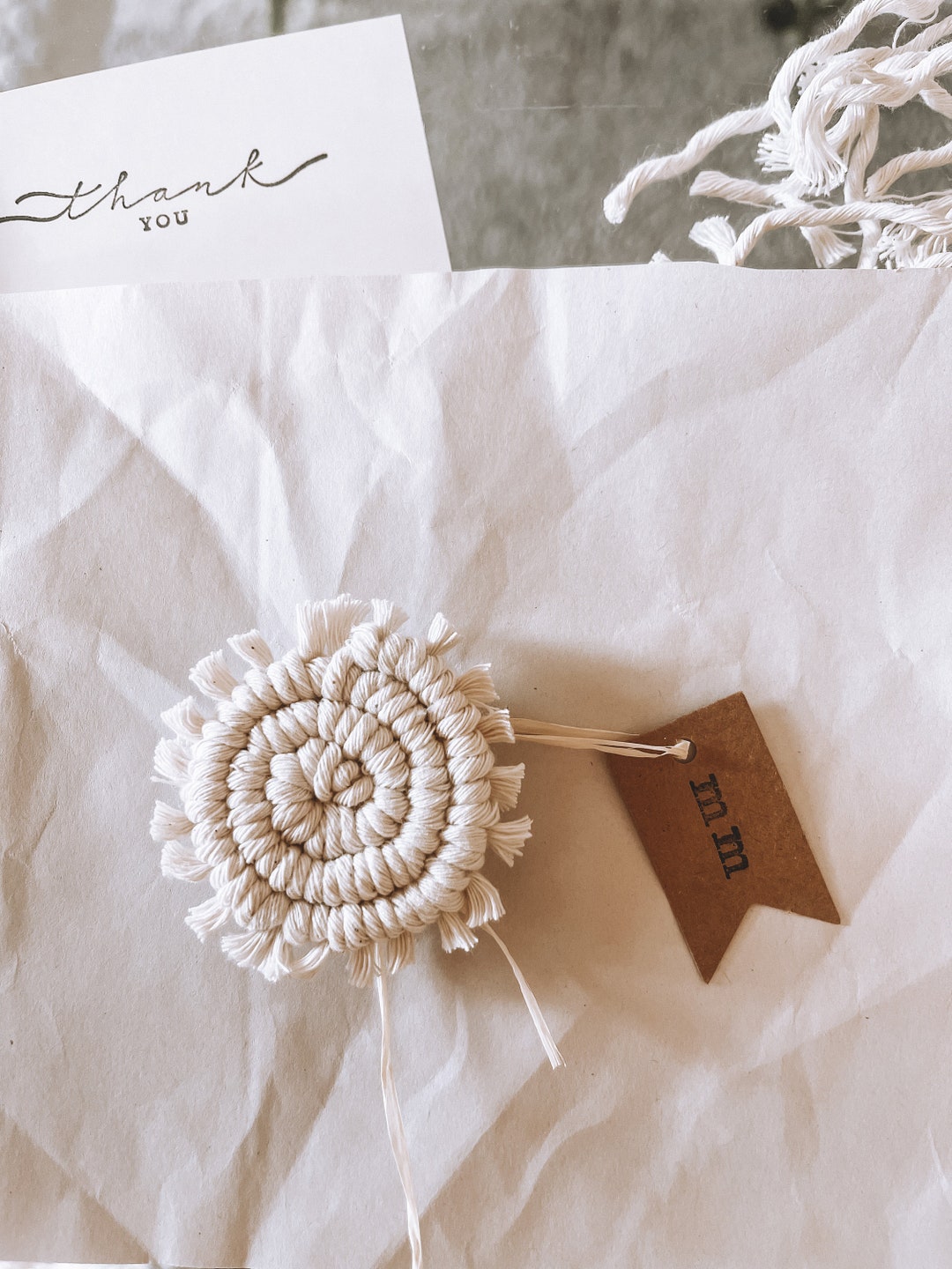 Macrame Swirl Phone Grip in Ivory - Etsy