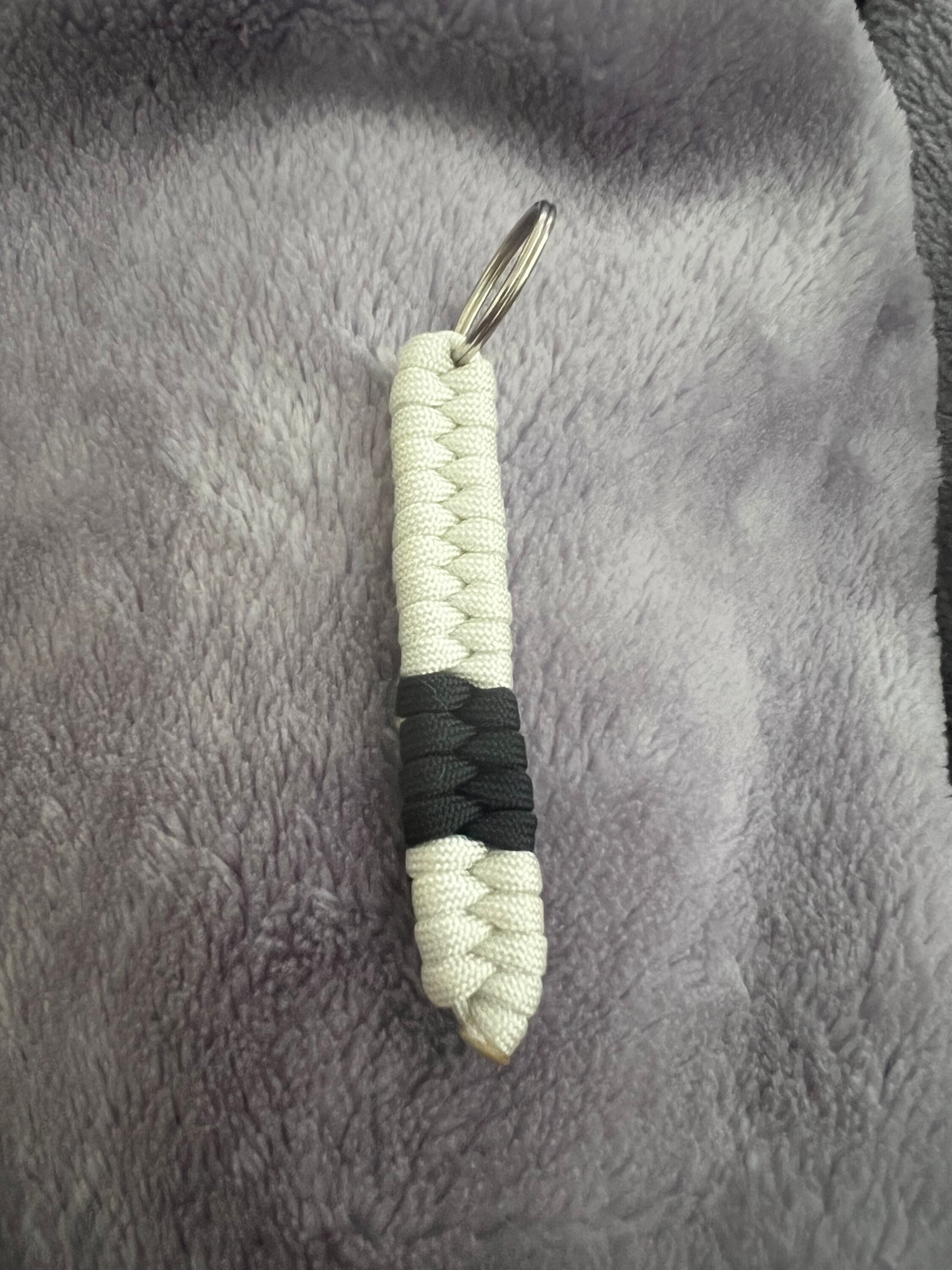 Kids BJJ Belt Keychain BJJ Paracord Keychain BJJ Zipper Pull Paracord ...