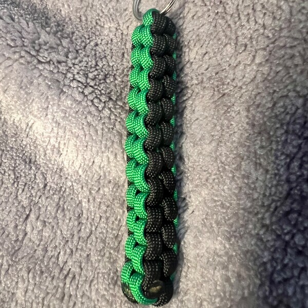 Box Paracord Keychain - Etsy