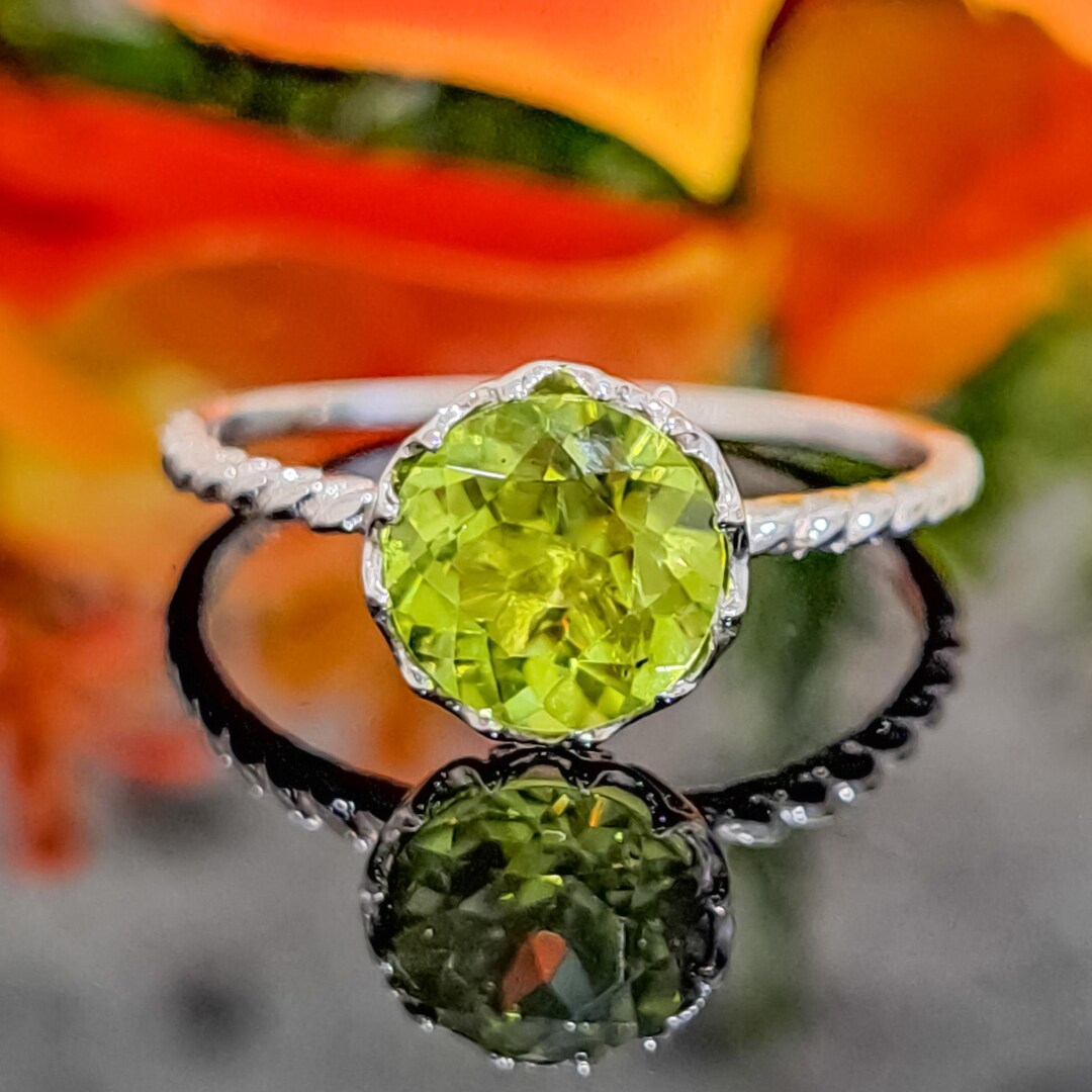 1.90 Carat Natural Peridot 14k Solid Gold Ring * Promise Ring ...