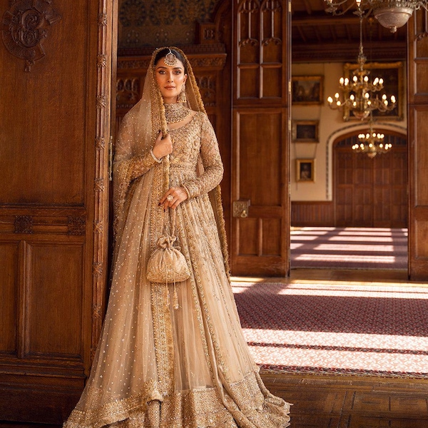 Blouson Wedding Dress - Etsy UK