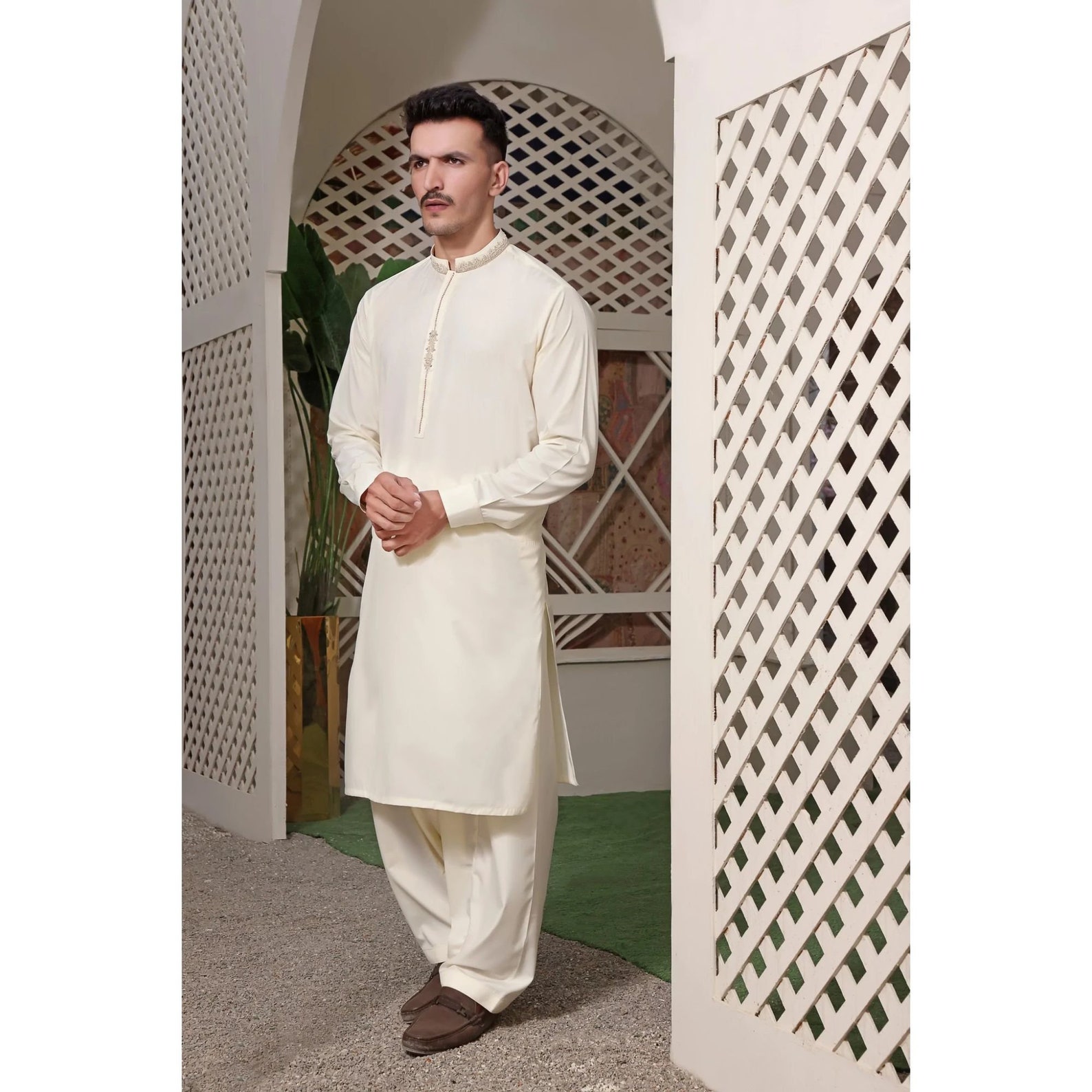 Pakistani Indian Men Premium Boski Shalwar Kameez, Patch Work, Finest ...