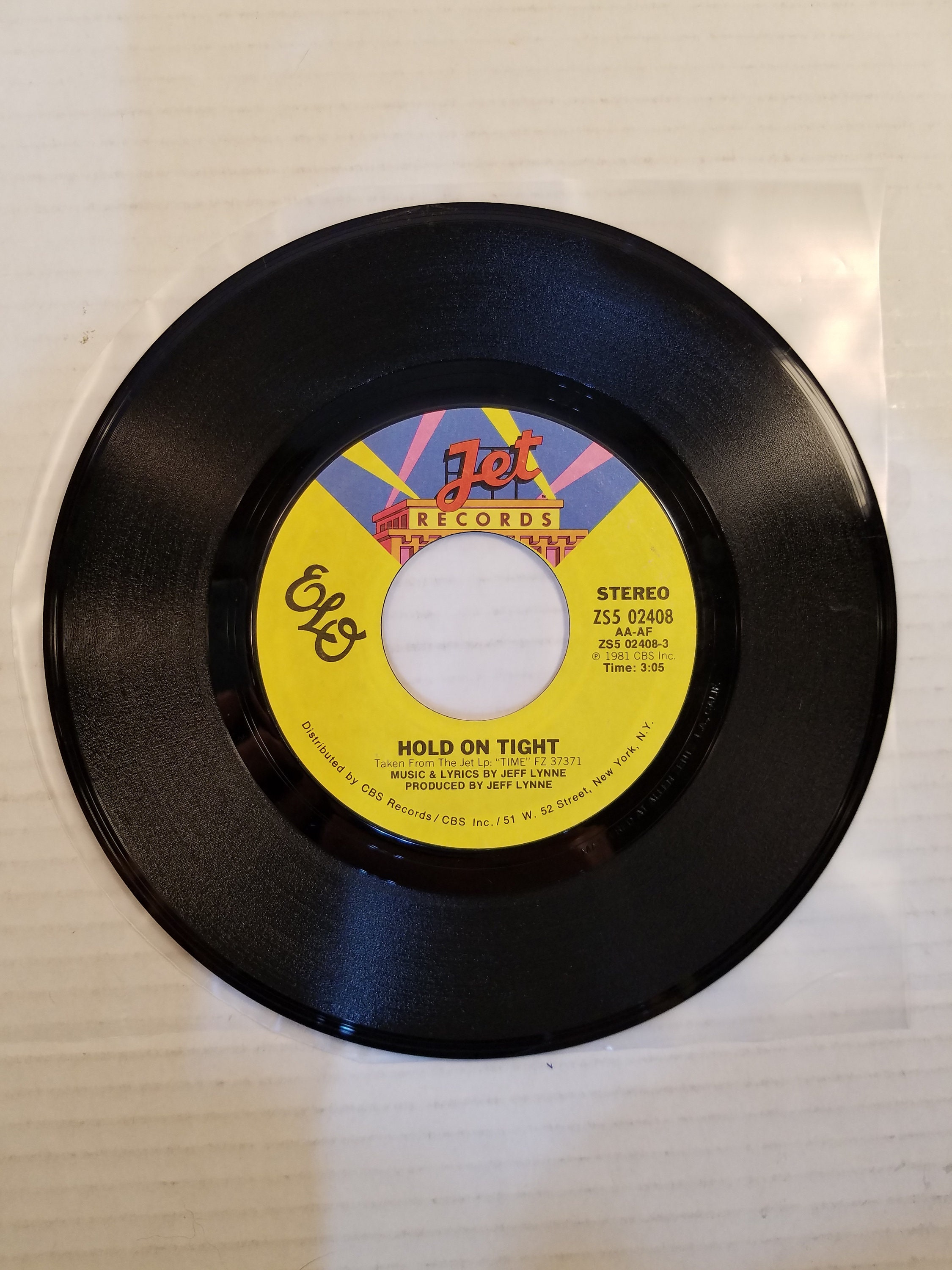 ELO Hold on Tight Vinyl 45 Record 1981 - Etsy